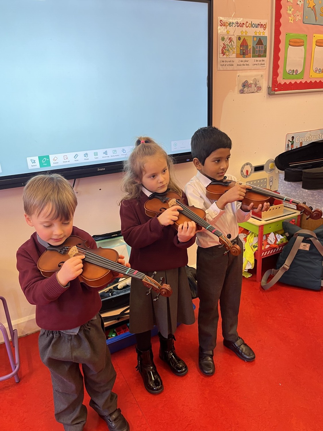 Violin with Ciara🎻